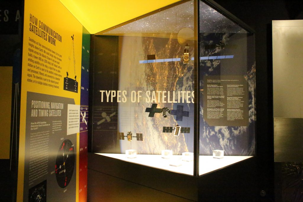 Front page - NATIONAL ELECTRONICS MUSEUM