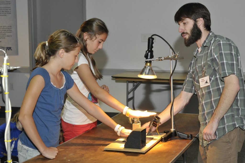 Front page - NATIONAL ELECTRONICS MUSEUM